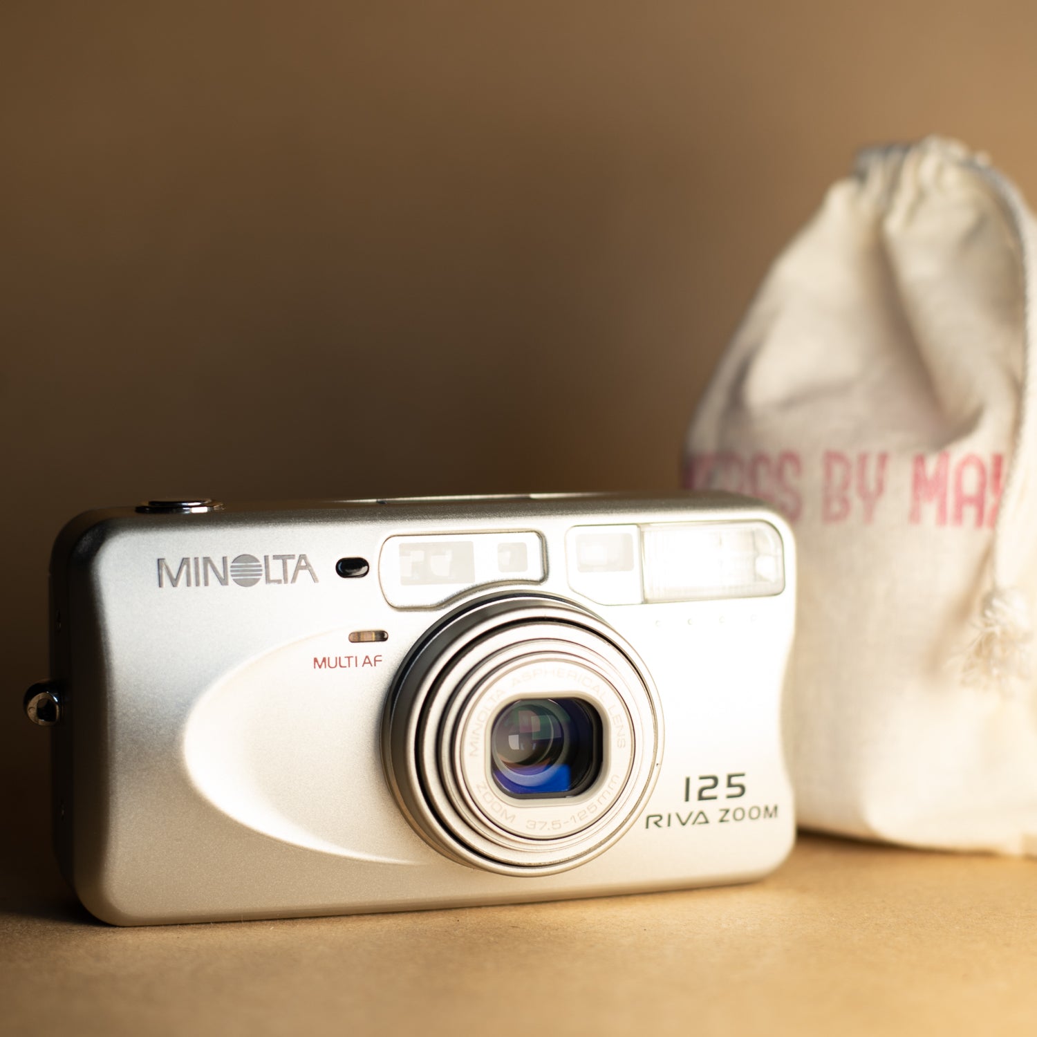 Minolta 125 Riva Zoom with Roll of Film - Refurbished – Cameras By Max Ltd