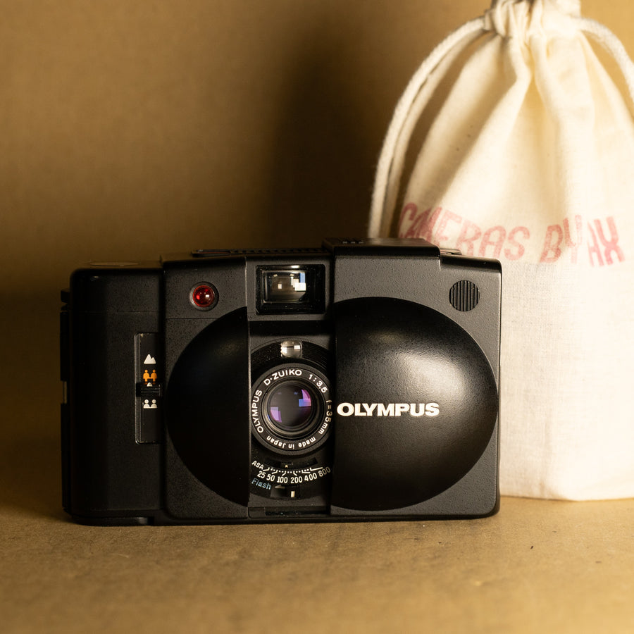 Olympus XA2 35mm Film Camera with Roll of Film - Refurbished – Cameras ...