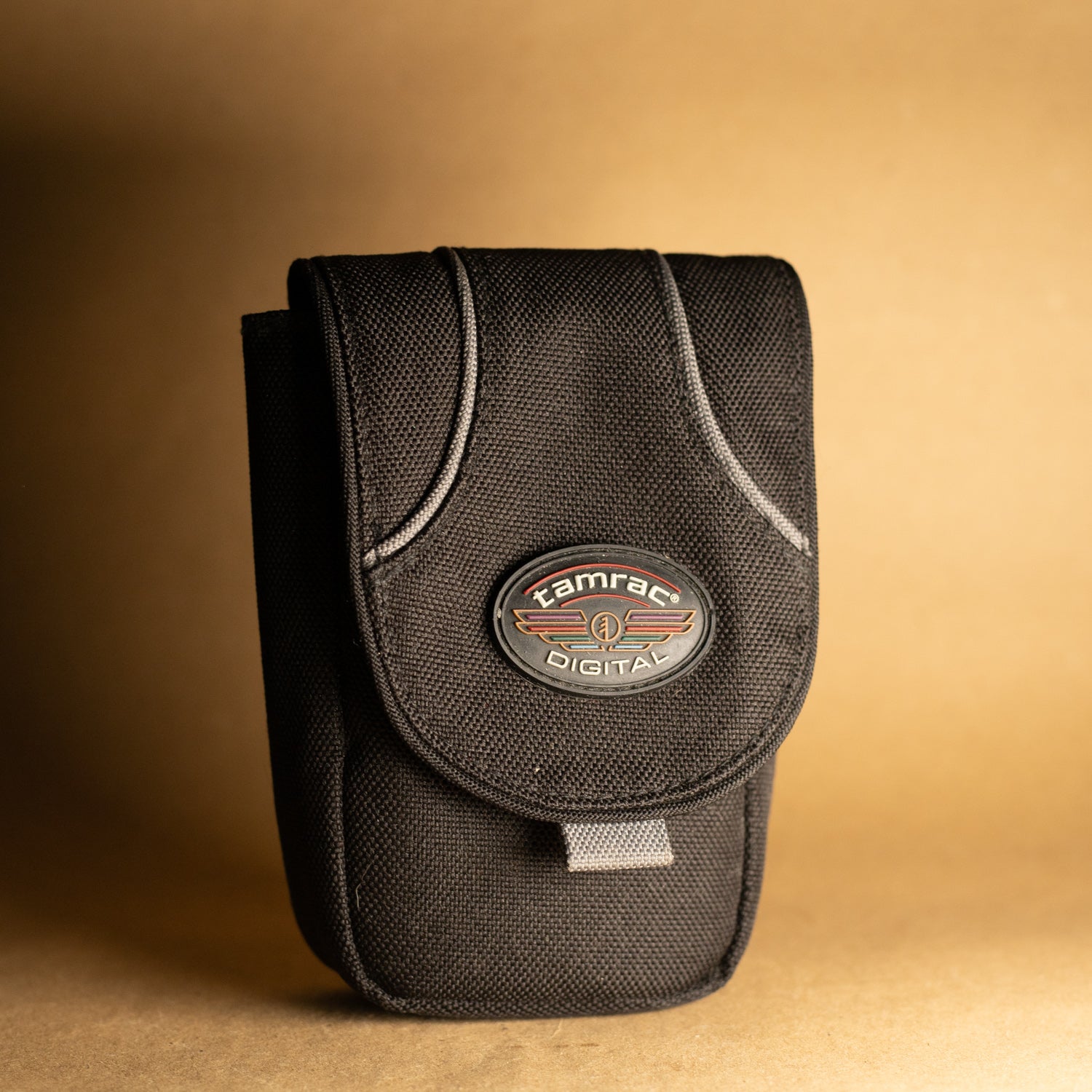 Tamrac Camera Case for Point and Shoot Cameras – Cameras By Max Ltd