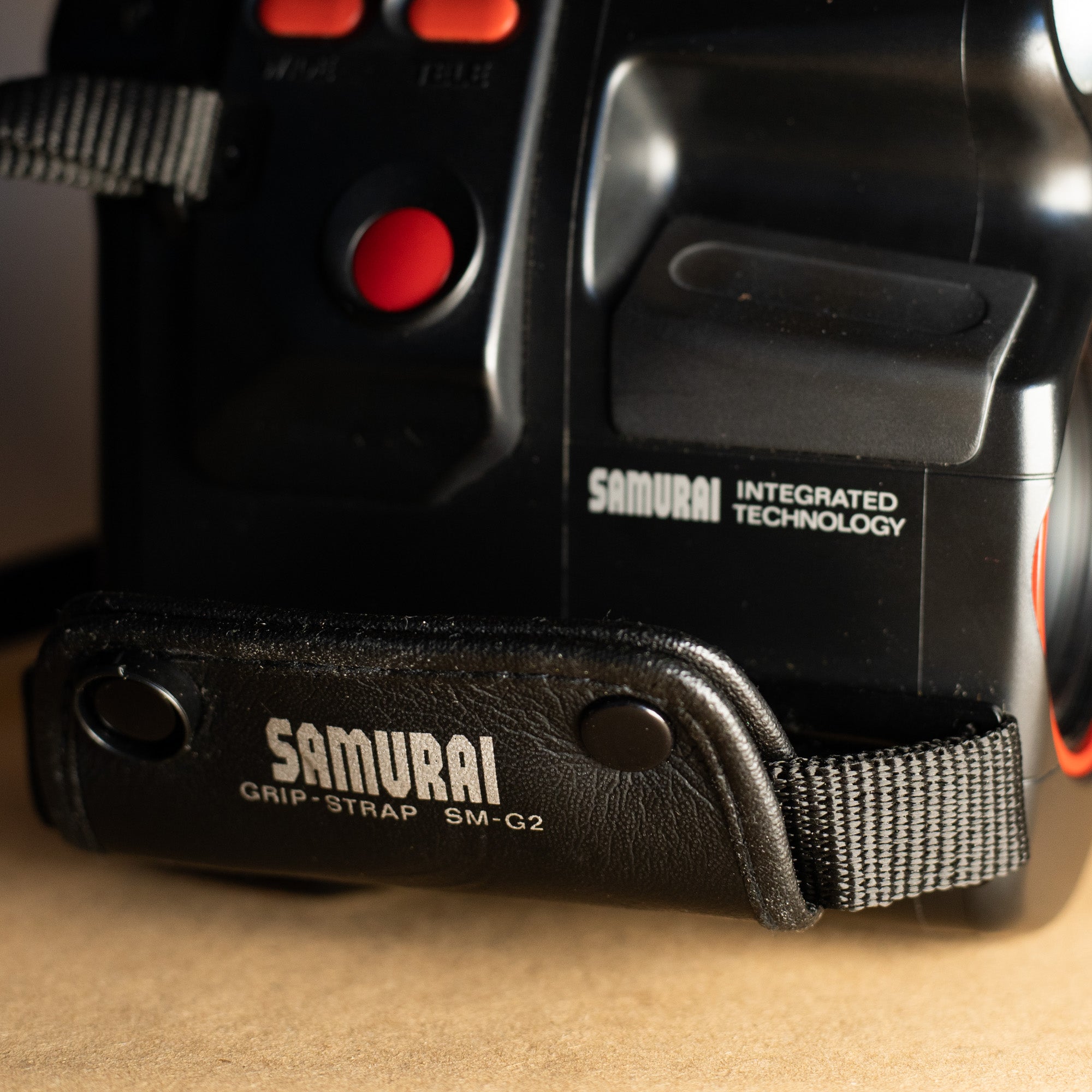 Yashica Samurai Extra Ergonomic Grip – Cameras By Max Ltd